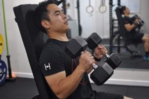 Seated Hammer Curls: How To, How Not To, and Benefits - This Is Why I'm Fit